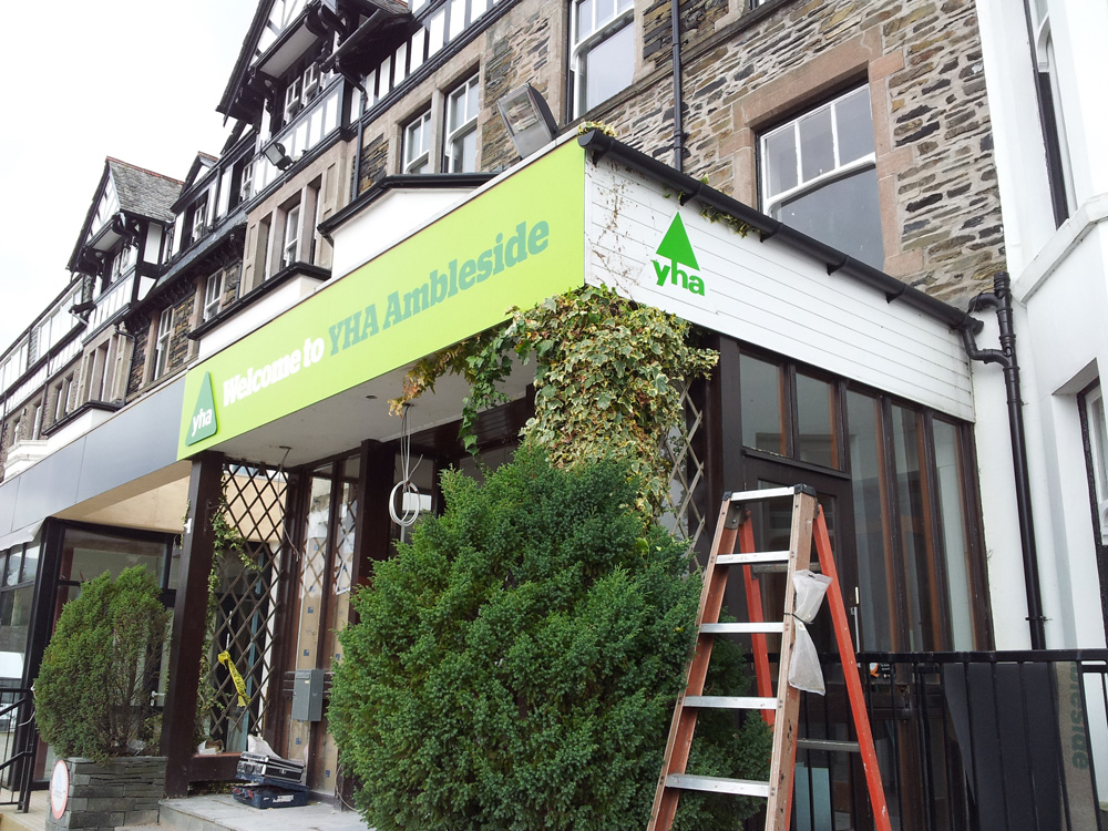 YHA Signs - Sign and Print
